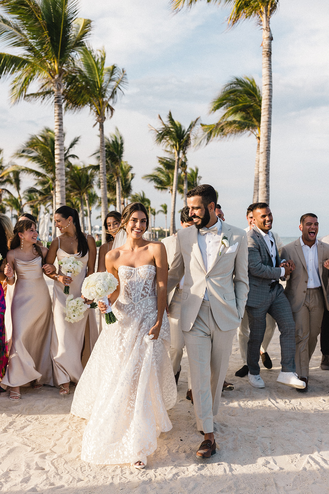 Alexis & Kris – Hilton Tulum – S.O.S. WEDDING PLANNERS